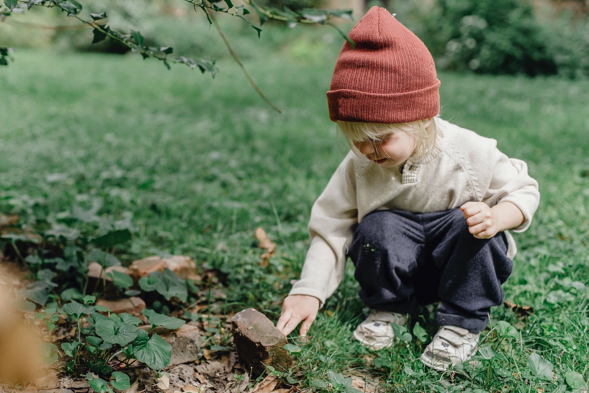 How can nature help the mental health of children with autism? – Forest ...